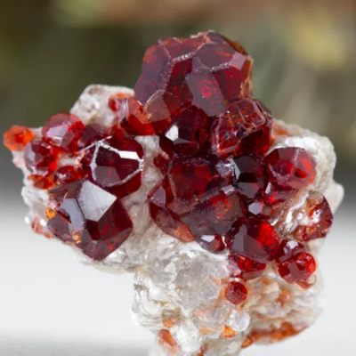 Garnet Crystal: Healing Properties, Meaning & Uses