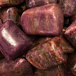 Ruby Crystal: Healing Properties, Meaning & Uses